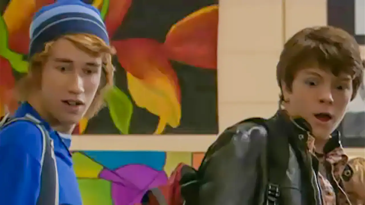 Watch Life with Derek Season 1 Episode 2: The Fall