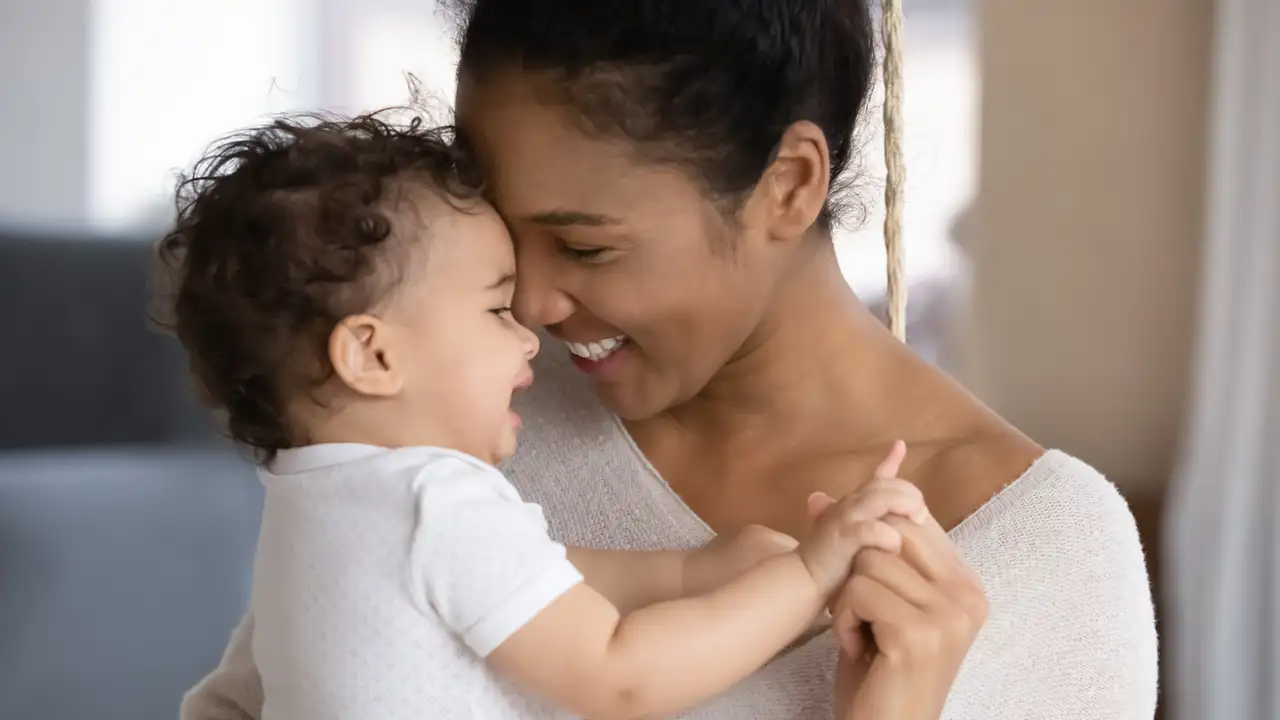 Listen to The Lisa Show 1 Episode 768: Mom Genes and Reconnecting with ...