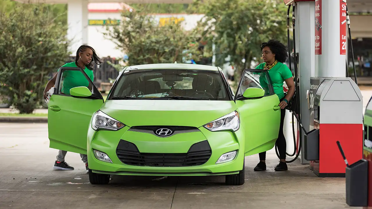 Watch Relative Race 3 Episode 2: Episode 2 - BYUtv