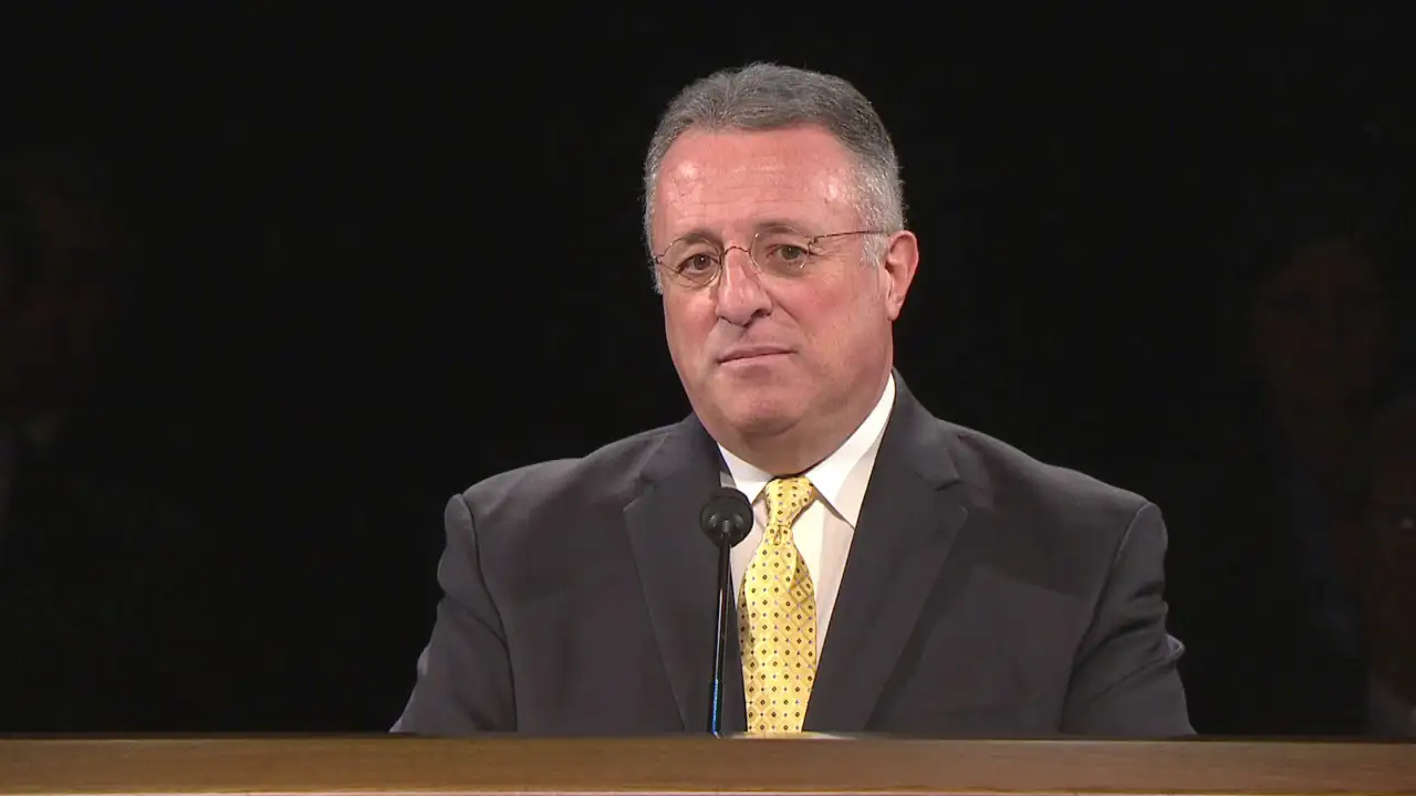 Watch BYU Devotional Address 2013 Episode 25: Elder Ulisses Soares ...
